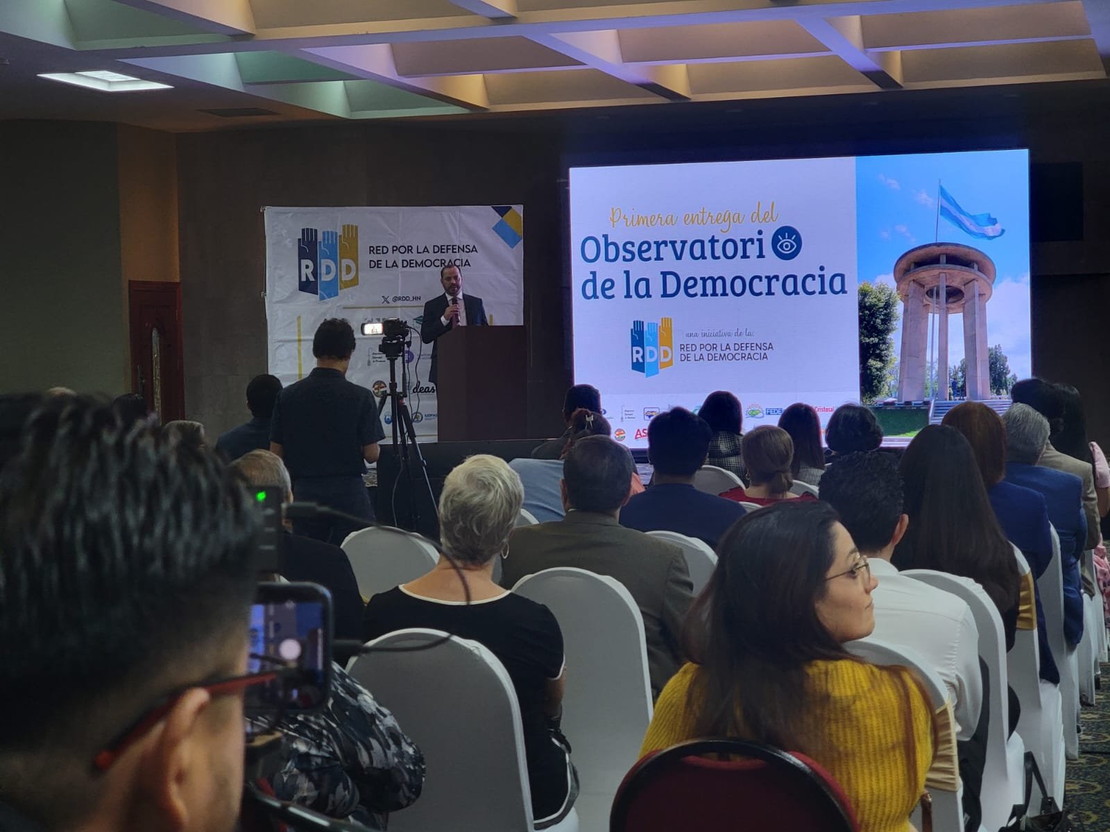 La RDD presenta primer informe sobre el Estado de la Democracia en ...