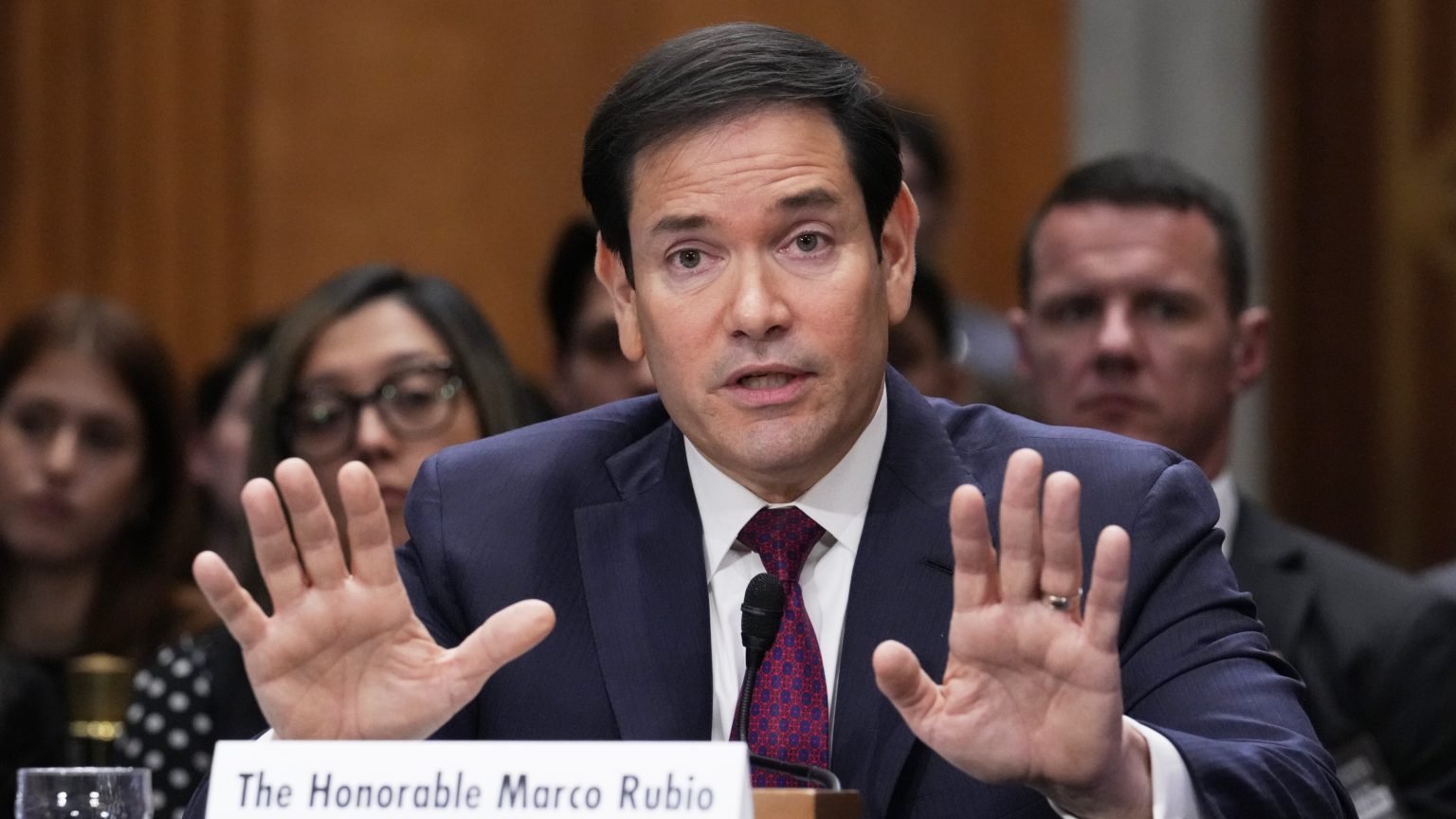VIDEO-Marco Rubio señala la diferencia entre Juan Orlando Hernández y ...