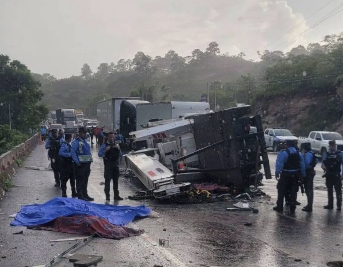 Grúa perdió el control por falla mecánica y desató tragedia que dejó ...